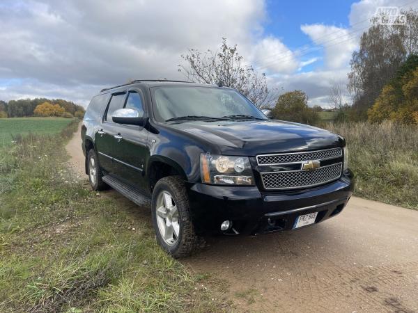 Melns Chevrolet Suburban 2011 Telšiai, ar dzinēja tilpumu 5.30 L un nobraukumu 315 tūkst. km par 12000 €, foto 5 vietnē AUTOMOTO.COM.LV