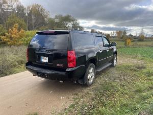 Melns Chevrolet Suburban 2011 Telšiai, ar dzinēja tilpumu 5.30 L un nobraukumu 315 tūkst. km par 12000 €, foto 10 vietnē AUTOMOTO.COM.LV