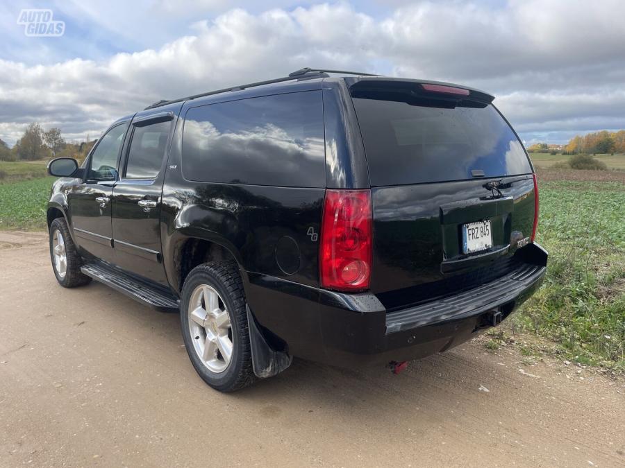 Melns Chevrolet Suburban 2011 Telšiai, ar dzinēja tilpumu 5.30 L un nobraukumu 315 tūkst. km par 12000 €, foto 13 vietnē AUTOMOTO.COM.LV