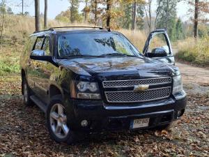 Melns Chevrolet Suburban 2011 Telšiai, ar dzinēja tilpumu 5.30 L un nobraukumu 315 tūkst. km par 12000 €, foto 22 vietnē AUTOMOTO.COM.LV