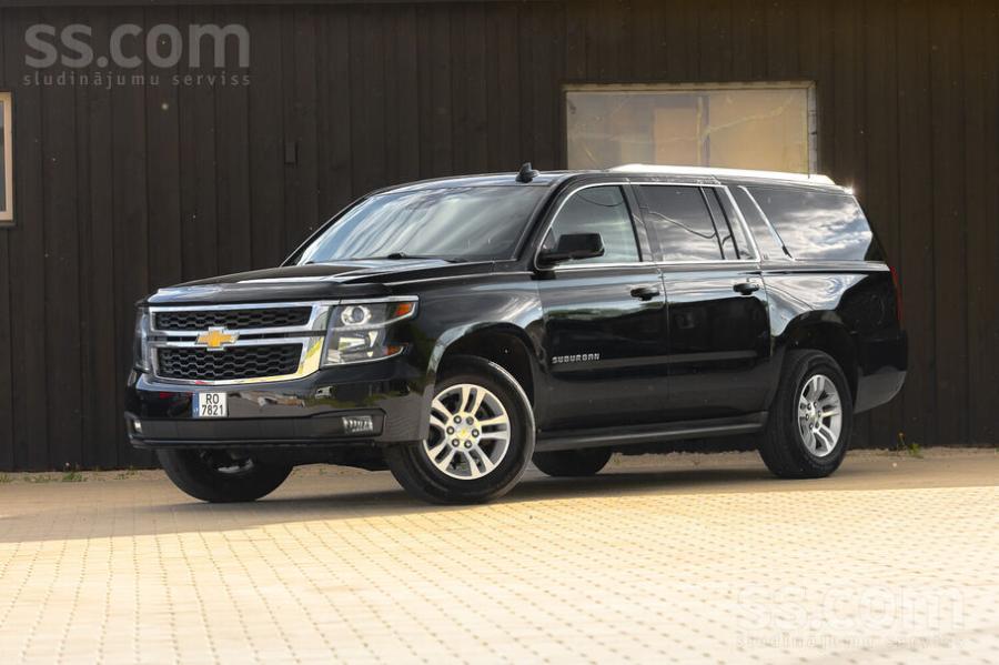 Melns Chevrolet Suburban 2015 Jelgava, ar dzinēja tilpumu 5.30 L un nobraukumu 257 tūkst. km par 21000 €, foto 4 vietnē AUTOMOTO.COM.LV