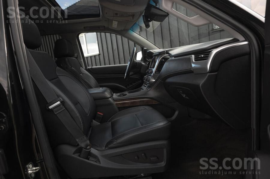 Melns Chevrolet Suburban 2015 Jelgava, ar dzinēja tilpumu 5.30 L un nobraukumu 257 tūkst. km par 21000 €, foto 9 vietnē AUTOMOTO.COM.LV