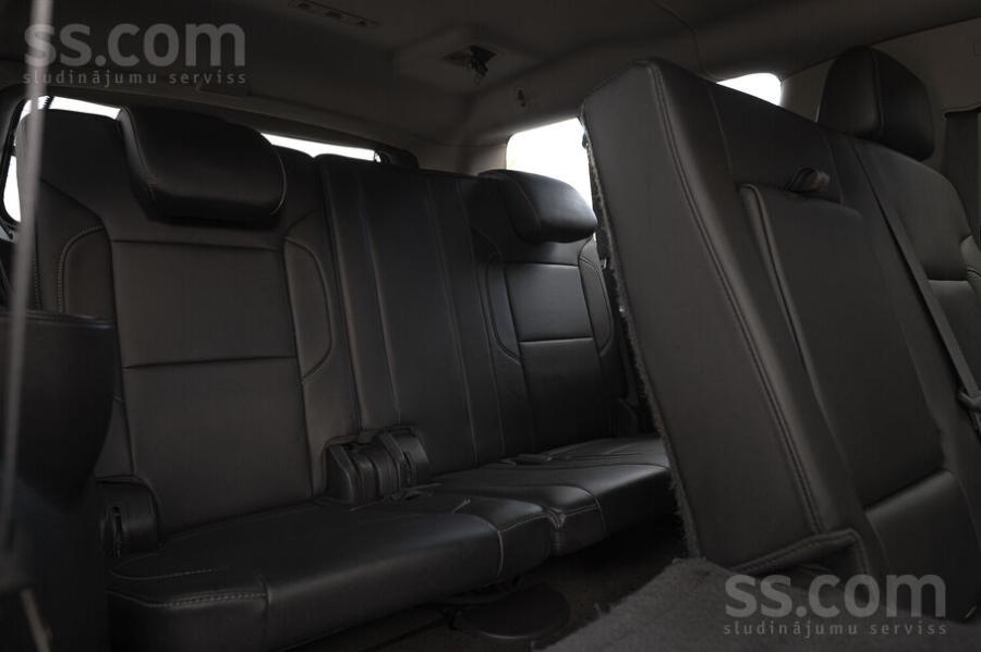 Melns Chevrolet Suburban 2015 Jelgava, ar dzinēja tilpumu 5.30 L un nobraukumu 257 tūkst. km par 21000 €, foto 13 vietnē AUTOMOTO.COM.LV
