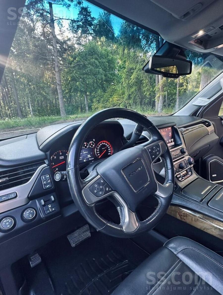 Melns Chevrolet Suburban 2016 Rīga, ar dzinēja tilpumu 6.20 L un nobraukumu 290 tūkst. km par 22500 €, foto 10 vietnē AUTOMOTO.COM.LV