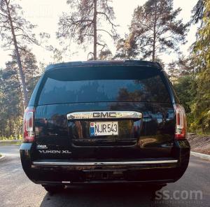 Melns Chevrolet Suburban 2016 Rīga, ar dzinēja tilpumu 6.20 L un nobraukumu 290 tūkst. km par 22500 €, foto 13 vietnē AUTOMOTO.COM.LV