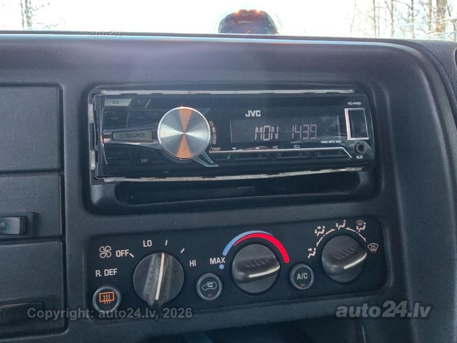 Zils Chevrolet Suburban 1996 Tartu, ar dzinēja tilpumu 6.50 L un nobraukumu 0 tūkst. km par 11000 €, foto 16 vietnē AUTOMOTO.COM.LV
