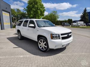 Chevrolet Suburban 2011 in Klaipeda, with an engine capacity of 5.30 L and mileage of 280 thousand km for 10500 €, photo 13 on AUTOMOTO.COM.LV