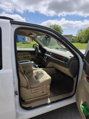 Chevrolet Suburban 2011 in Klaipeda, with an engine capacity of 5.30 L and mileage of 280 thousand km for 10500 €, photo 14 on AUTOMOTO.COM.LV