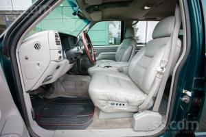 Green Chevrolet Suburban 1997 in Tukums, with an engine capacity of 5.70 L and mileage of 270 thousand km for 10000 €, photo 17 on AUTOMOTO.COM.LV
