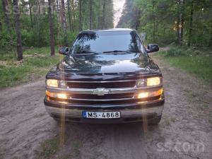 Зеленый Шевроле Субурбан 2003 в Рига, объемом двигателя 5.30 л и пробегом 141 тыс. км за 8500 €, фото 17 на AUTOMOTO.COM.LV