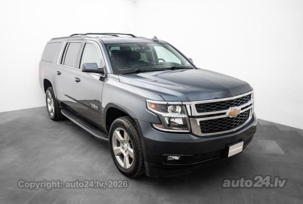 Pelēks Chevrolet Suburban 2020 Tallina, ar dzinēja tilpumu 5.30 L un nobraukumu 105 tūkst. km par 29999 €, foto 3 vietnē AUTOMOTO.COM.LV