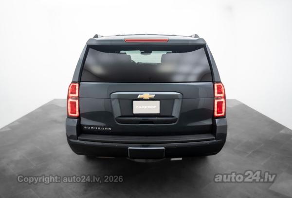 Pelēks Chevrolet Suburban 2020 Tallina, ar dzinēja tilpumu 5.30 L un nobraukumu 105 tūkst. km par 29999 €, foto 5 vietnē AUTOMOTO.COM.LV