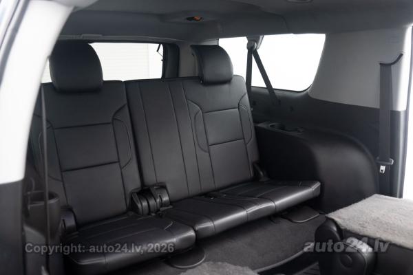 Pelēks Chevrolet Suburban 2020 Tallina, ar dzinēja tilpumu 5.30 L un nobraukumu 105 tūkst. km par 29999 €, foto 9 vietnē AUTOMOTO.COM.LV