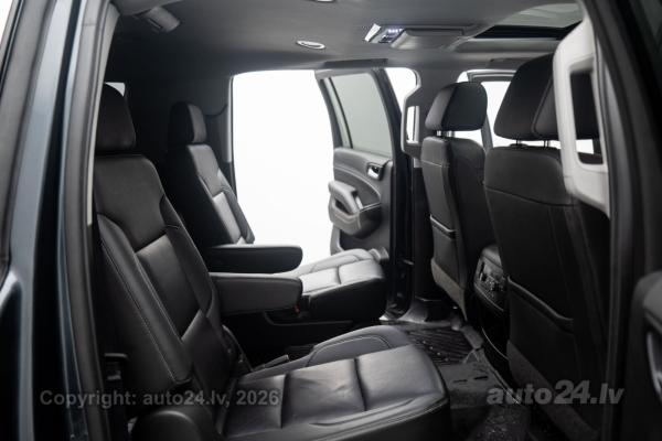 Pelēks Chevrolet Suburban 2020 Tallina, ar dzinēja tilpumu 5.30 L un nobraukumu 105 tūkst. km par 29999 €, foto 10 vietnē AUTOMOTO.COM.LV
