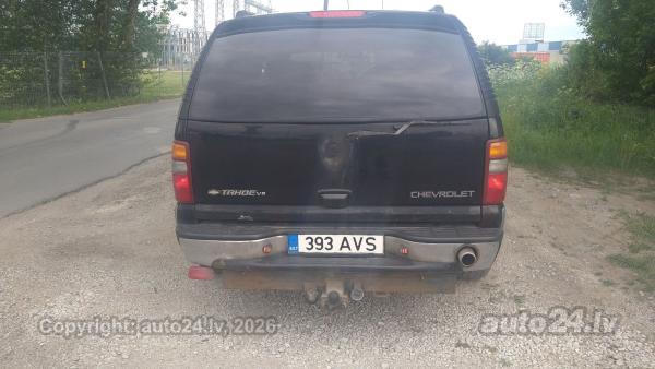 Melns Chevrolet Tahoe 2002 Tallina, ar dzinēja tilpumu 5.30 L un nobraukumu 431 tūkst. km par 6500 €, foto 4 vietnē AUTOMOTO.COM.LV