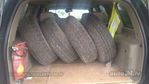Melns Chevrolet Tahoe 2002 Tallina, ar dzinēja tilpumu 5.30 L un nobraukumu 431 tūkst. km par 6500 €, foto 7 vietnē AUTOMOTO.COM.LV