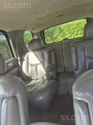 Melns Chevrolet Tahoe 2006 Rīga, ar dzinēja tilpumu 6.00 L un nobraukumu 206 tūkst. km par 13500 €, foto 6 vietnē AUTOMOTO.COM.LV