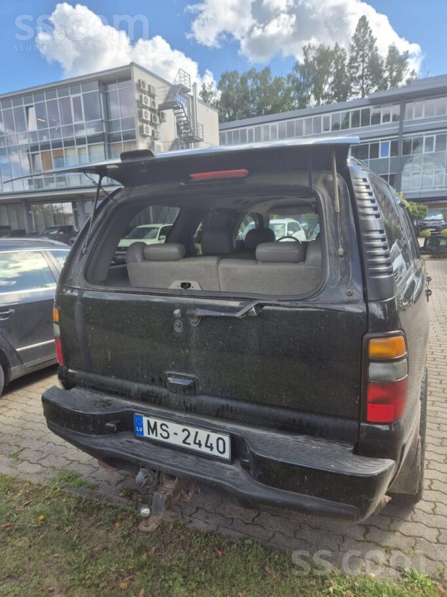 Melns Chevrolet Tahoe 2006 Rīga, ar dzinēja tilpumu 6.00 L un nobraukumu 206 tūkst. km par 13500 €, foto 11 vietnē AUTOMOTO.COM.LV