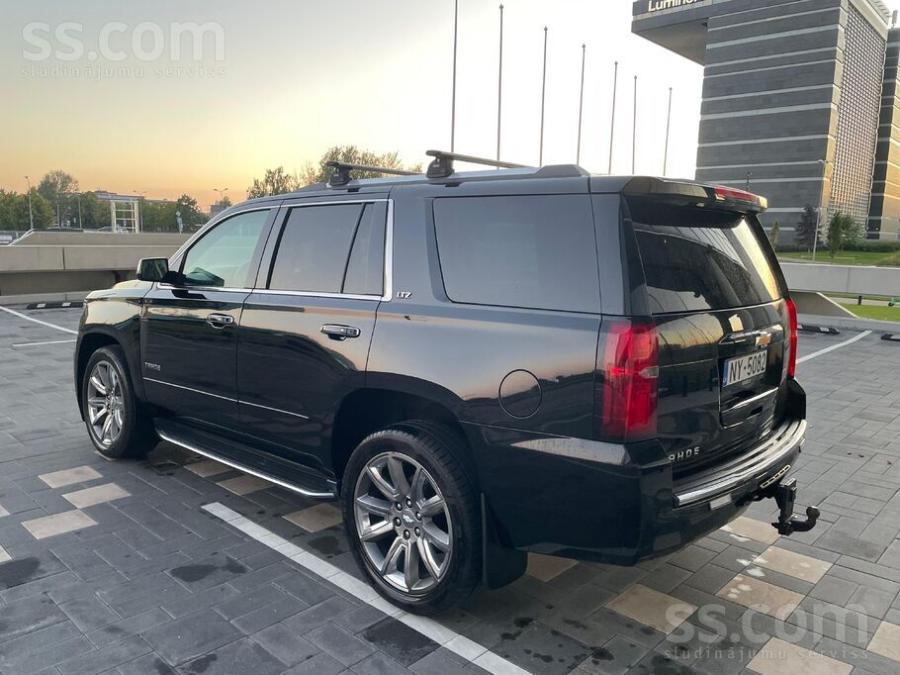 Melns Chevrolet Tahoe 2015 Rīga, ar dzinēja tilpumu 5.30 L un nobraukumu 172 tūkst. km par 15000 €, foto 11 vietnē AUTOMOTO.COM.LV