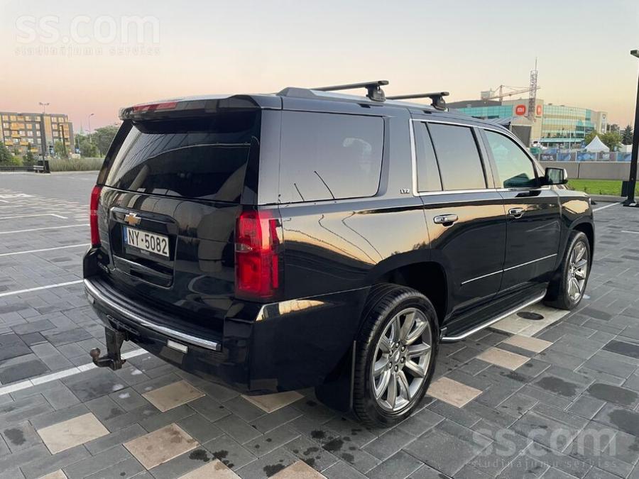 Melns Chevrolet Tahoe 2015 Rīga, ar dzinēja tilpumu 5.30 L un nobraukumu 172 tūkst. km par 15000 €, foto 14 vietnē AUTOMOTO.COM.LV