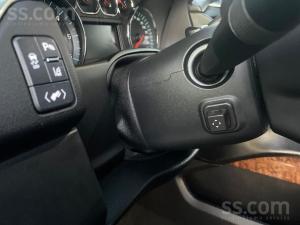 Melns Chevrolet Tahoe 2015 Rīga, ar dzinēja tilpumu 5.30 L un nobraukumu 172 tūkst. km par 15000 €, foto 18 vietnē AUTOMOTO.COM.LV