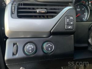 Melns Chevrolet Tahoe 2015 Rīga, ar dzinēja tilpumu 5.30 L un nobraukumu 172 tūkst. km par 15000 €, foto 22 vietnē AUTOMOTO.COM.LV
