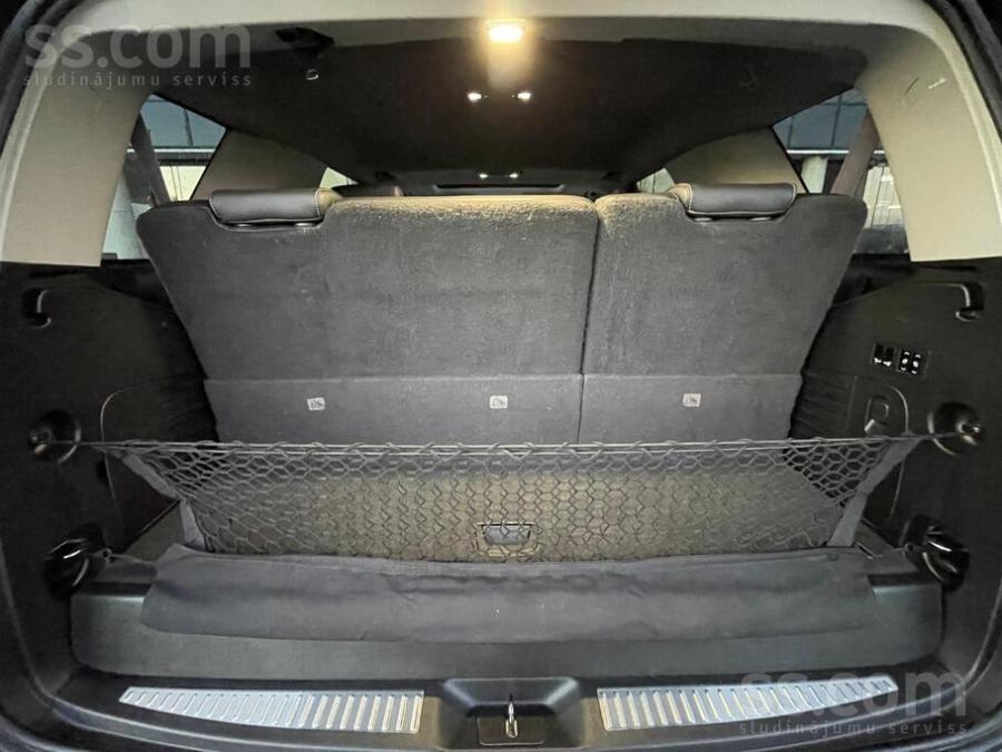 Melns Chevrolet Tahoe 2015 Rīga, ar dzinēja tilpumu 5.30 L un nobraukumu 172 tūkst. km par 15000 €, foto 25 vietnē AUTOMOTO.COM.LV