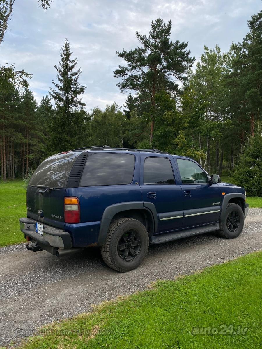 Zils Chevrolet Tahoe 2002 Tallina, ar dzinēja tilpumu 5.30 L un nobraukumu 0 tūkst. km par 4800 €, foto 4 vietnē AUTOMOTO.COM.LV