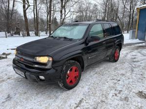 Black Chevrolet TrailBlazer 2002 in Riga, with an engine capacity of 4.20 L and mileage of 245 thousand km for 2250 €, photo  on AUTOMOTO.COM.LV