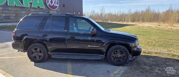 Black Chevrolet TrailBlazer 2003 in Utena, with an engine capacity of 4.20 L and mileage of 300 thousand km for 5999 €, photo 2 on AUTOMOTO.COM.LV