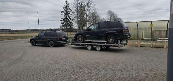 Chevrolet TrailBlazer 2004 in Utena on AUTOMOTO.COM.LV Black Chevrolet TrailBlazer 2004 in Utena, with an engine capacity of 4.20 L and mileage of 0 thousand km for 2200 €, photo 4 on AUTOMOTO.COM.LV