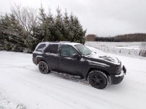 Black Chevrolet TrailBlazer 2010 in Utena, with an engine capacity of 4.20 L and mileage of 290 thousand km for 4500 €, photo 4 on AUTOMOTO.COM.LV