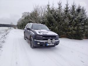 Black Chevrolet TrailBlazer 2010 in Utena, with an engine capacity of 4.20 L and mileage of 290 thousand km for 4500 €, photo 5 on AUTOMOTO.COM.LV