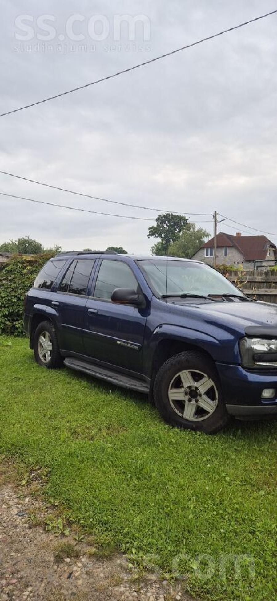 Zils Chevrolet TrailBlazer 2002 Ventspils, ar dzinēja tilpumu 4.20 L un nobraukumu 0 tūkst. km par 1200 €, foto 3 vietnē AUTOMOTO.COM.LV