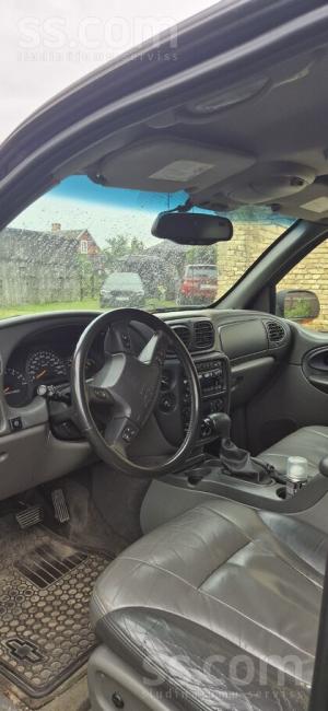 Zils Chevrolet TrailBlazer 2002 Ventspils, ar dzinēja tilpumu 4.20 L un nobraukumu 0 tūkst. km par 1200 €, foto 5 vietnē AUTOMOTO.COM.LV
