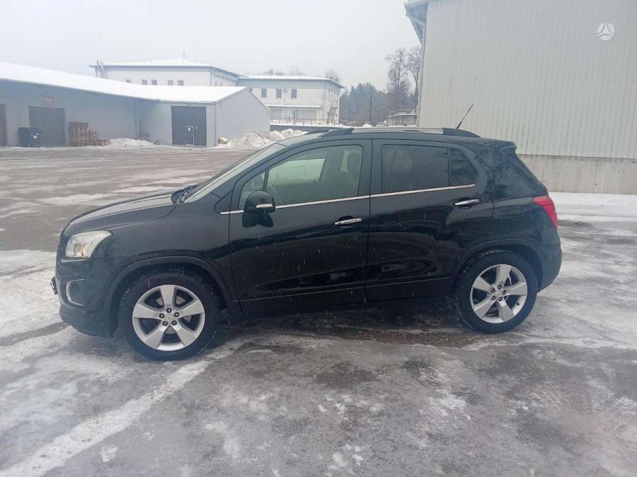Melns Chevrolet Trax 2013 Alīta, ar dzinēja tilpumu 1.70 L un nobraukumu 237 tūkst. km par 5800 €, foto 7 vietnē AUTOMOTO.COM.LV