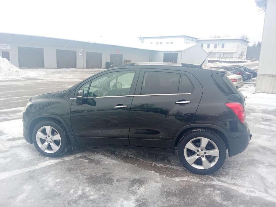 Melns Chevrolet Trax 2013 Alīta, ar dzinēja tilpumu 1.70 L un nobraukumu 237 tūkst. km par 5800 €, foto 8 vietnē AUTOMOTO.COM.LV