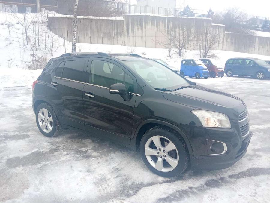 Melns Chevrolet Trax 2013 Alīta, ar dzinēja tilpumu 1.70 L un nobraukumu 237 tūkst. km par 5800 €, foto 13 vietnē AUTOMOTO.COM.LV