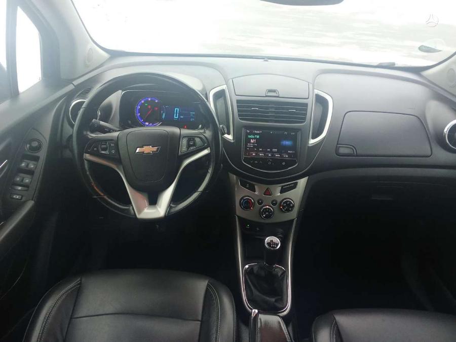 Melns Chevrolet Trax 2013 Alīta, ar dzinēja tilpumu 1.70 L un nobraukumu 237 tūkst. km par 5800 €, foto 18 vietnē AUTOMOTO.COM.LV