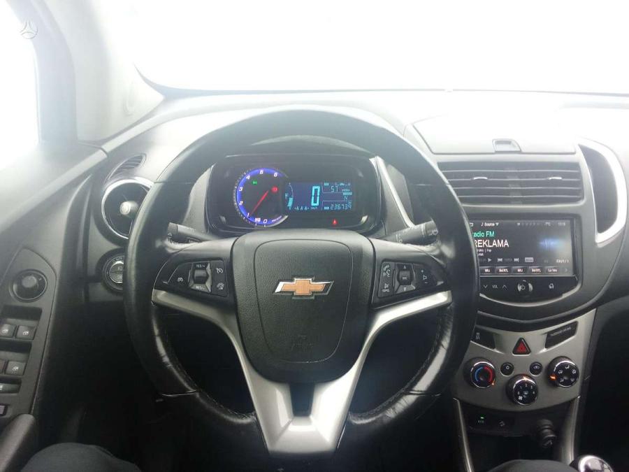 Melns Chevrolet Trax 2013 Alīta, ar dzinēja tilpumu 1.70 L un nobraukumu 237 tūkst. km par 5800 €, foto 19 vietnē AUTOMOTO.COM.LV
