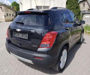 Black Chevrolet Trax 2013 in Siauliai, with an engine capacity of 1.70 L and mileage of 235 thousand km for 5500 €, photo 5 on AUTOMOTO.COM.LV