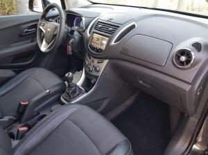 Black Chevrolet Trax 2013 in Siauliai, with an engine capacity of 1.70 L and mileage of 235 thousand km for 5500 €, photo 10 on AUTOMOTO.COM.LV