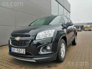 Melns Chevrolet Trax 2014 Rīga, ar dzinēja tilpumu 1.70 L un nobraukumu 173 tūkst. km par 8600 €, foto 1 vietnē AUTOMOTO.COM.LV