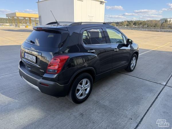 Melns Chevrolet Trax 2014 Viļņa, ar dzinēja tilpumu 1.60 L un nobraukumu 135 tūkst. km par 5590 €, foto 5 vietnē AUTOMOTO.COM.LV