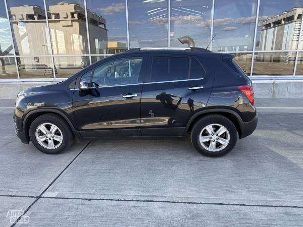 Melns Chevrolet Trax 2014 Viļņa, ar dzinēja tilpumu 1.60 L un nobraukumu 135 tūkst. km par 5590 €, foto 8 vietnē AUTOMOTO.COM.LV