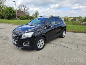 Melns Chevrolet Trax 2014 Rīga, ar dzinēja tilpumu 1.70 L un nobraukumu 193 tūkst. km par 4900 €, foto  vietnē AUTOMOTO.COM.LV