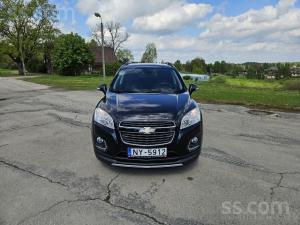 Черный Шевроле Trax 2014 в Рига, объемом двигателя 1.70 л и пробегом 193 тыс. км за 4900 €, фото 8 на AUTOMOTO.COM.LV