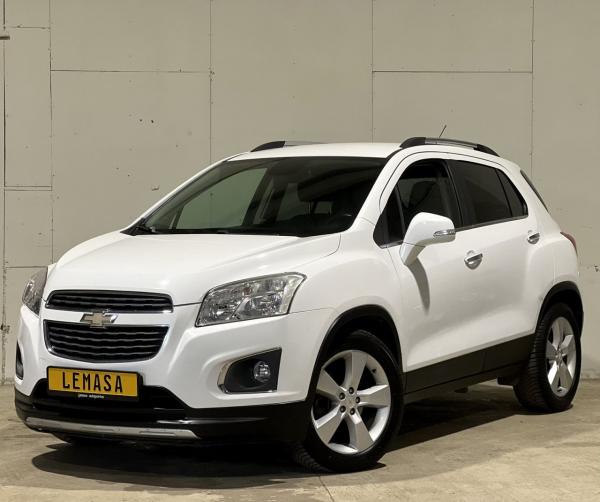 Chevrolet Trax 2014 in Klaipeda, with an engine capacity of 0.00 L and mileage of 243 thousand km for 6900 €, photo 1 on AUTOMOTO.COM.LV