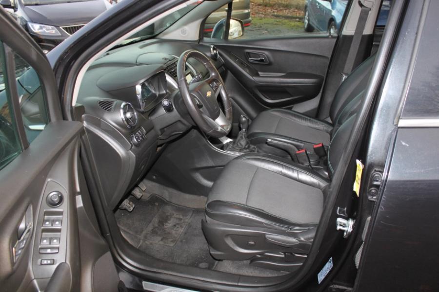Chevrolet Trax 2014 in Riga, with an engine capacity of 1.70 L and mileage of 228 thousand km for 5950 €, photo 6 on AUTOMOTO.COM.LV