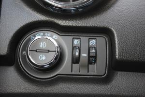 Chevrolet Trax 2014 in Riga, with an engine capacity of 1.70 L and mileage of 228 thousand km for 5950 €, photo 59 on AUTOMOTO.COM.LV
